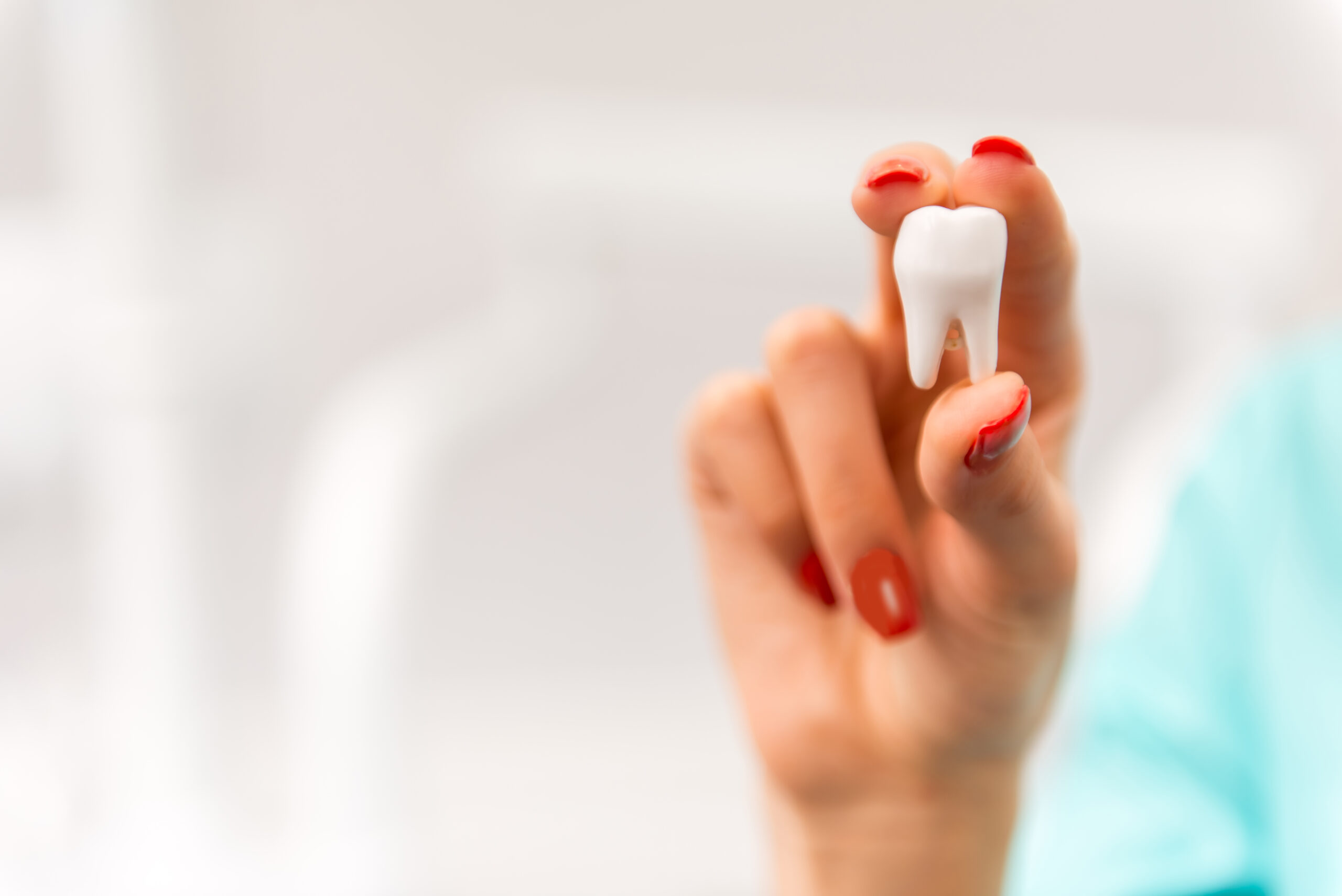 What to Do If a Decayed Tooth Falls Out?